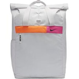 Nike radiate store